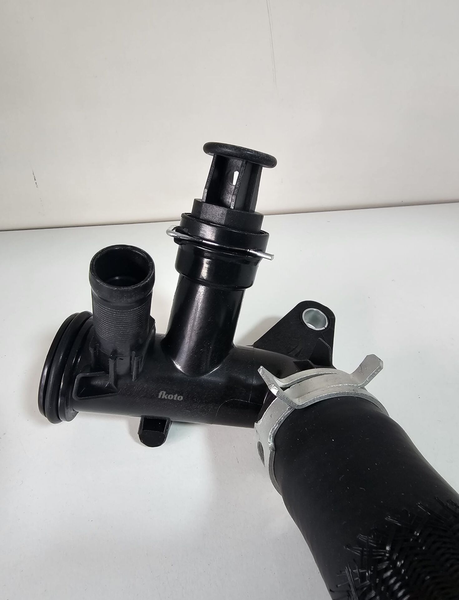 Ford Peugeot Citroen Su Kollektör Hortumu Flanş Borusu Uç Plastiği ...